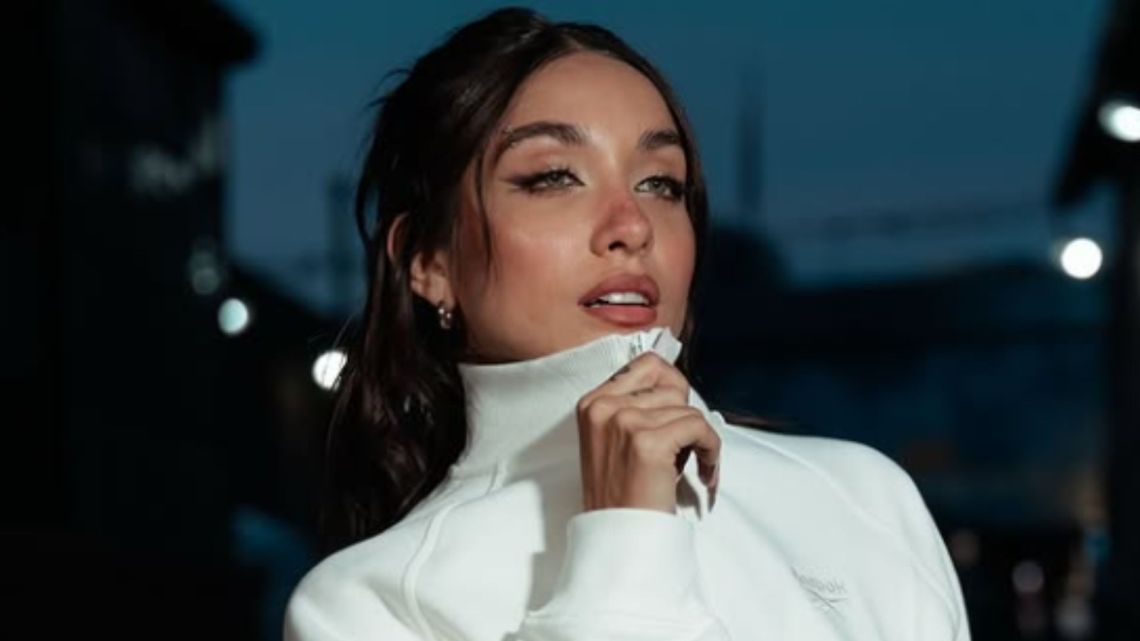 María Becerra sorprendió a sus fanáticos al mostrar su nuevo cambio ...