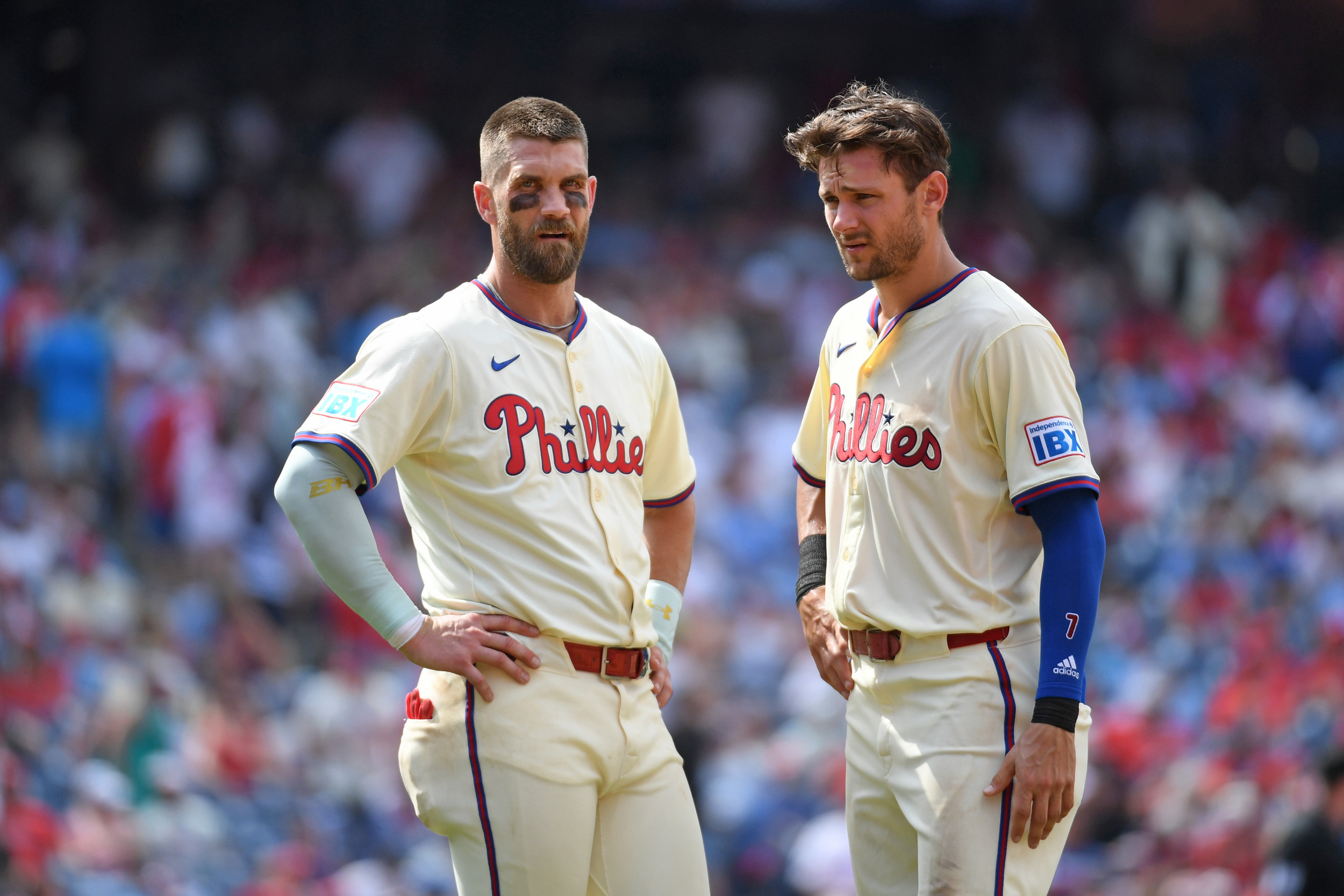 Bryce Harper got away with disrespectful move toward umpire