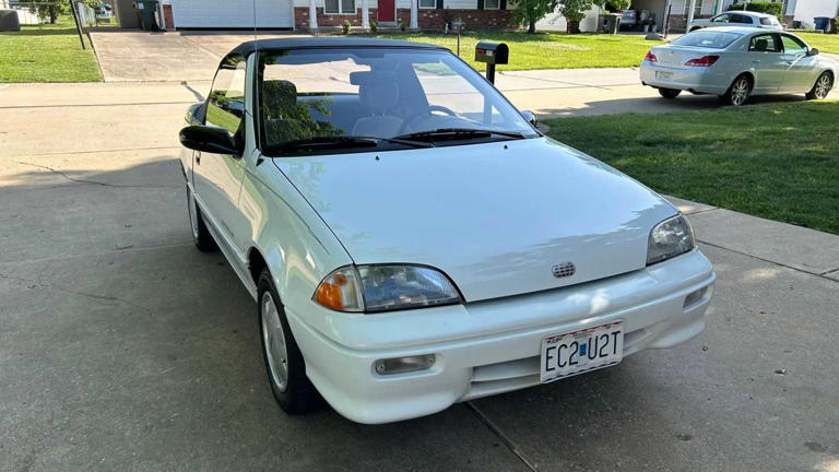 Geo Metro Convertible: The Worst Convertible That's Now Increasing In Value