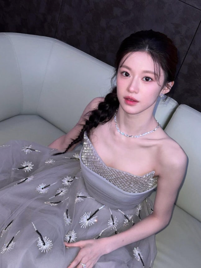 Ko Yoon-jung reveals behind-the-scenes footage of Cheongryong, Dua Woah ...