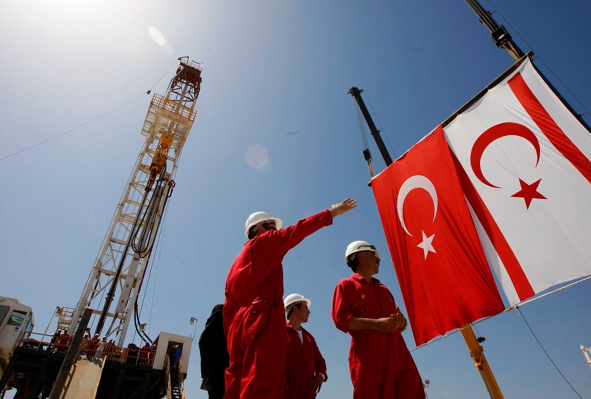 Reuters: Η Τουρκία αλλάζει πορεία - Αυξάνει τις αγορές πετρελαίου εκτός ...