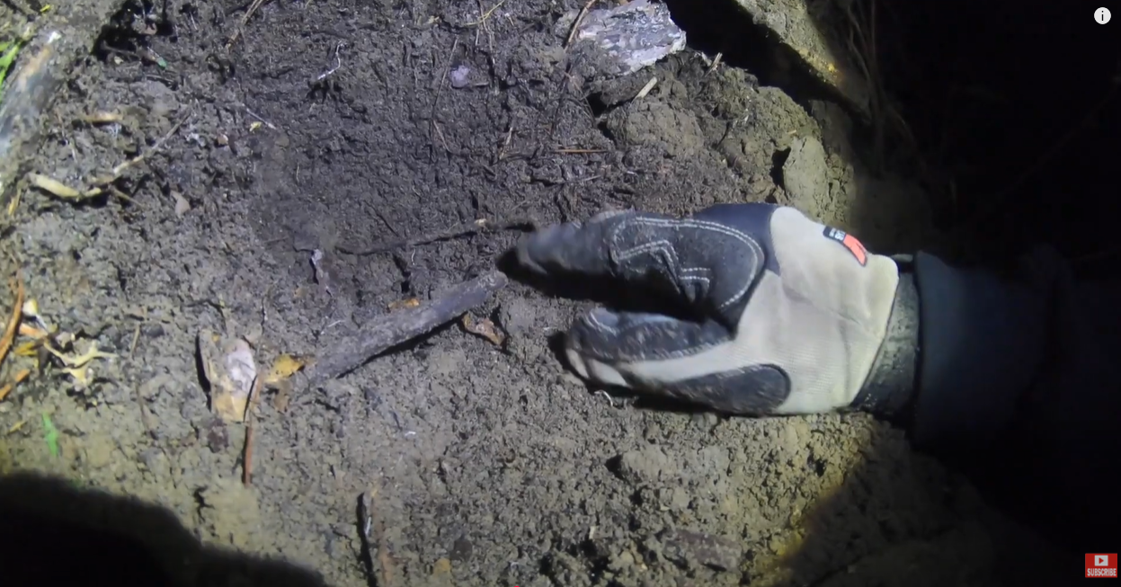 Night Metal Detecting on Alabama’s Haunted Civil War Battlefield