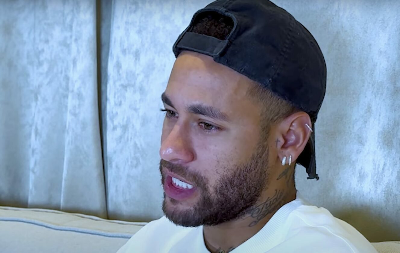 PSG sends heartfelt gift, Neymar says a big thank you