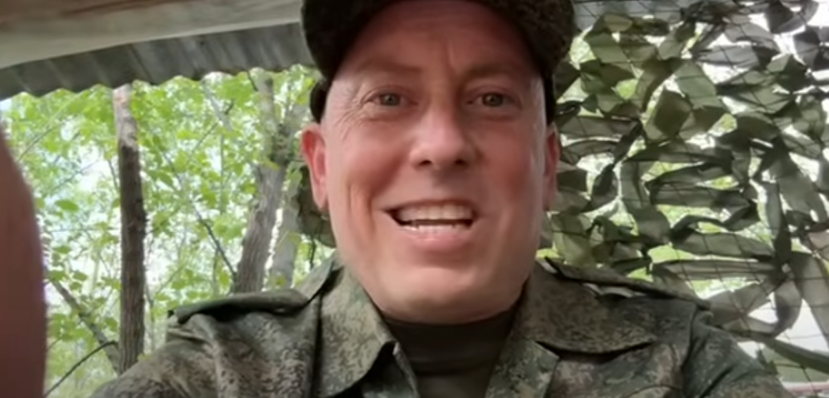 Amerikaner tritt Putins Armee bei – jetzt fleht seine Frau um Hilfe