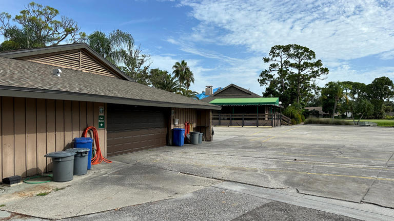 Residents and members at iconic Florida country club frustrated as course hits bankruptcy