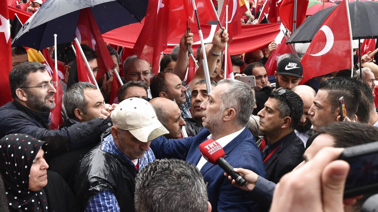 Τούρκος αξιωματούχος: «Θα ιδρυθούν οι Ηνωμένες Πολιτείες Τουρκίας με ...