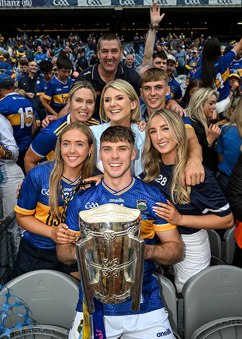 PICS: Tipperary hurling team celebrate with family after All-Ireland ...
