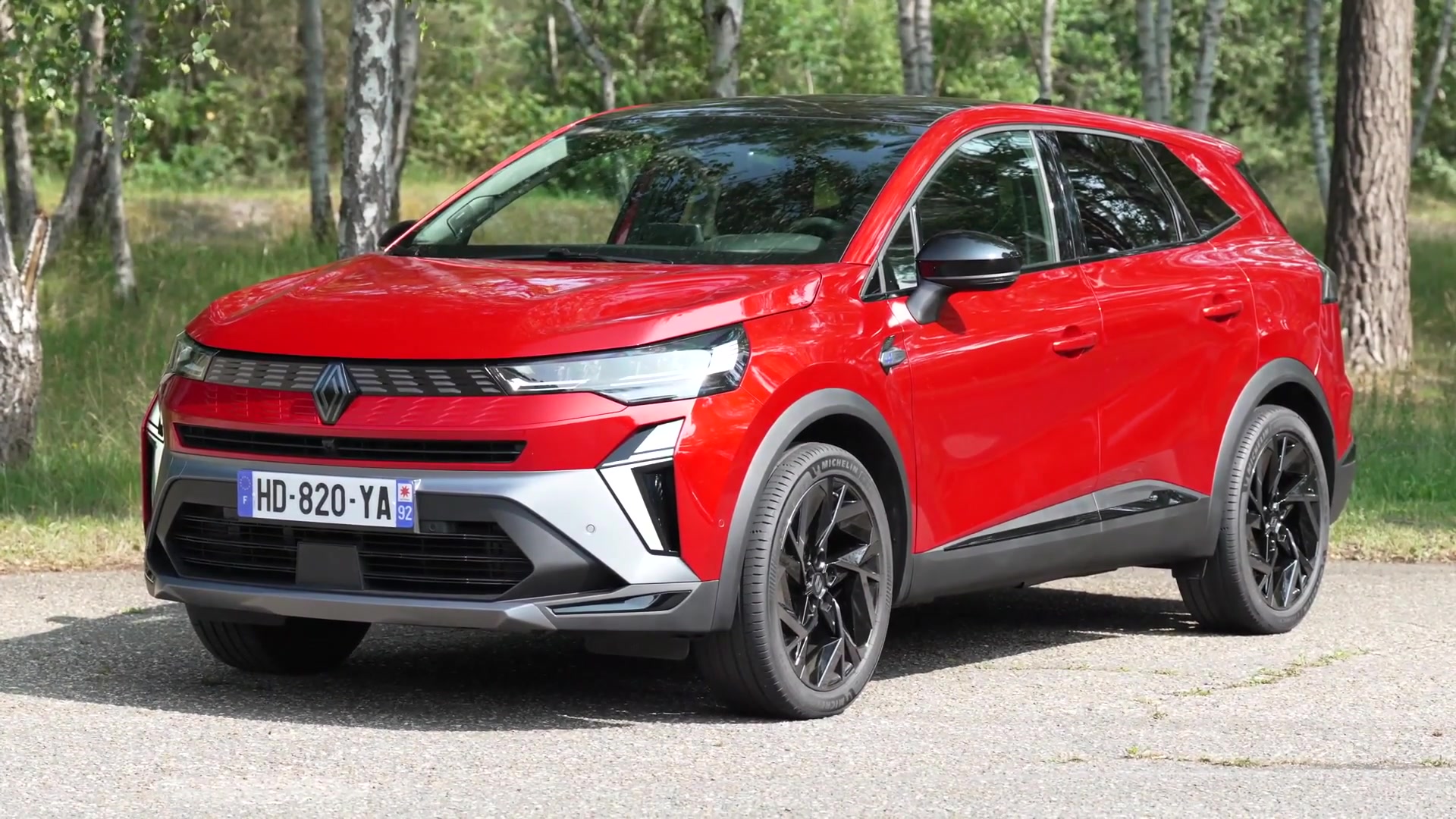 Renault Symbioz full hybrid E-Tech Esprit Alpine Design Preview in ...