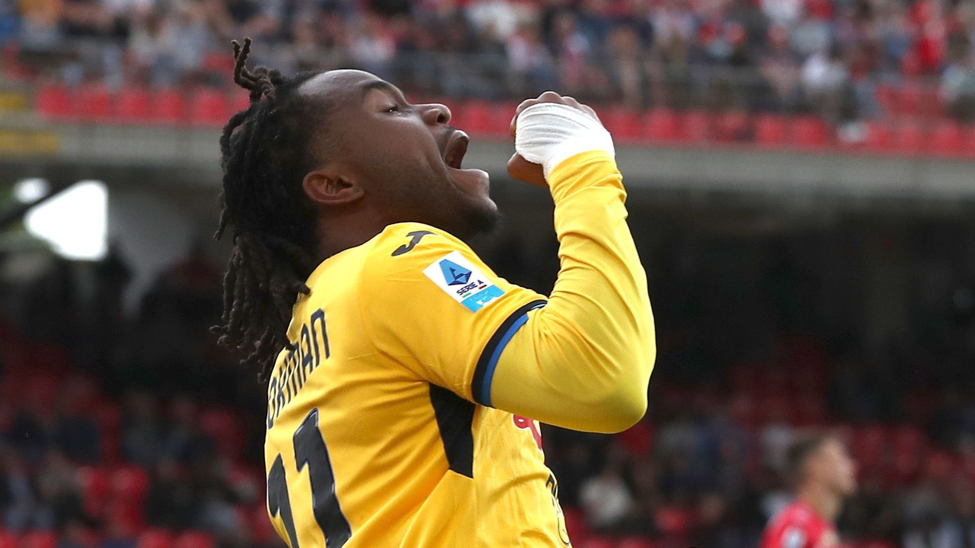 Ademola Lookman waiting for improved offer from Inter after €50m ...