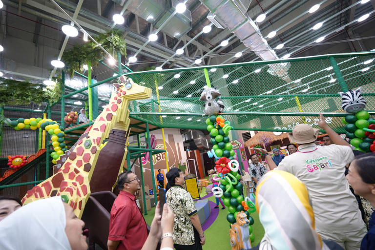 Looking For A New Family Hangout? Kidzooona Safari Swings Open At AEON ...