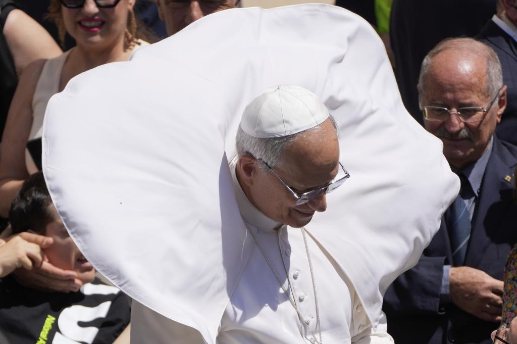 Pope Leo XIV marks 56th anniversary of moon landing with observatory ...