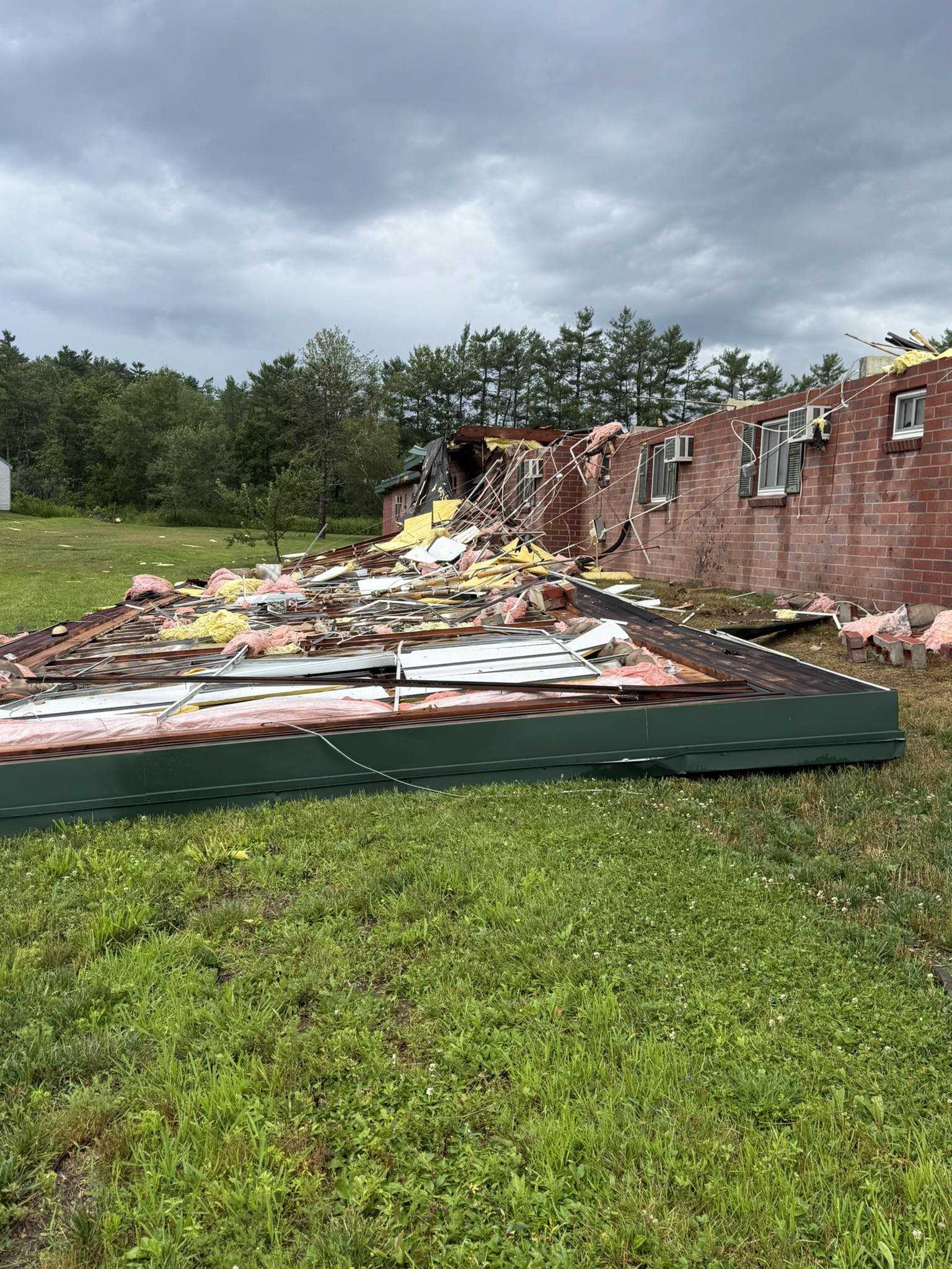 Strong storms rip roofs off buildings in southern Maine