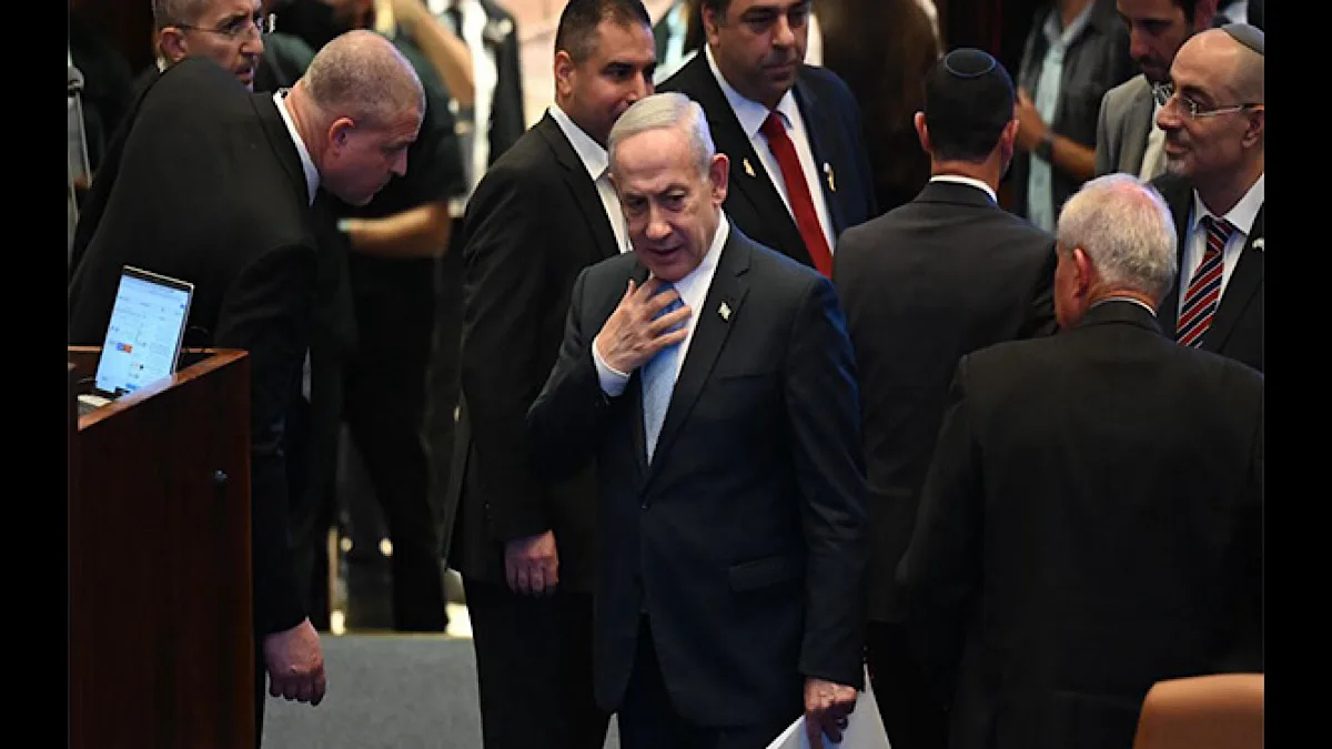 Netanyahu treated for dehydration after eating spoiled food