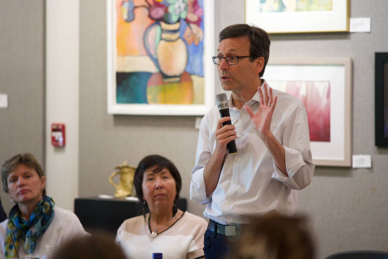 All about ferries | Governor Bob Ferguson visits Orcas