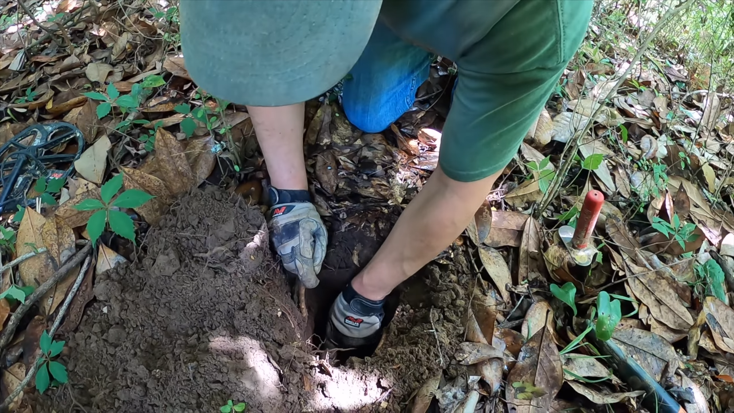 157-Year-Old Artifacts Found in Port Hudson | Civil War Treasure Unearthed