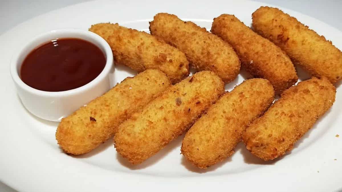 From Cheese Corn Rolls To Podi Idli: Tiffin Ideas For Kids