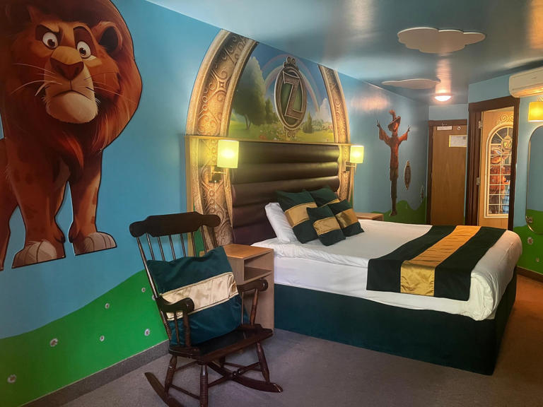 Experience the magic of Oz in new themed accommodation at Gulliver’s World!