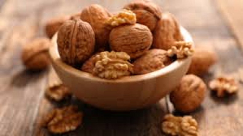 What is the right time to eat walnuts, Know when and how to get its ...