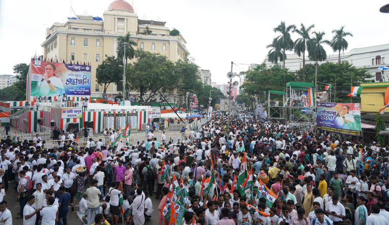 Mamata sounds 2026 poll bugle, calls for ‘language movement’ against BJP’s ‘linguistic terrorism’
