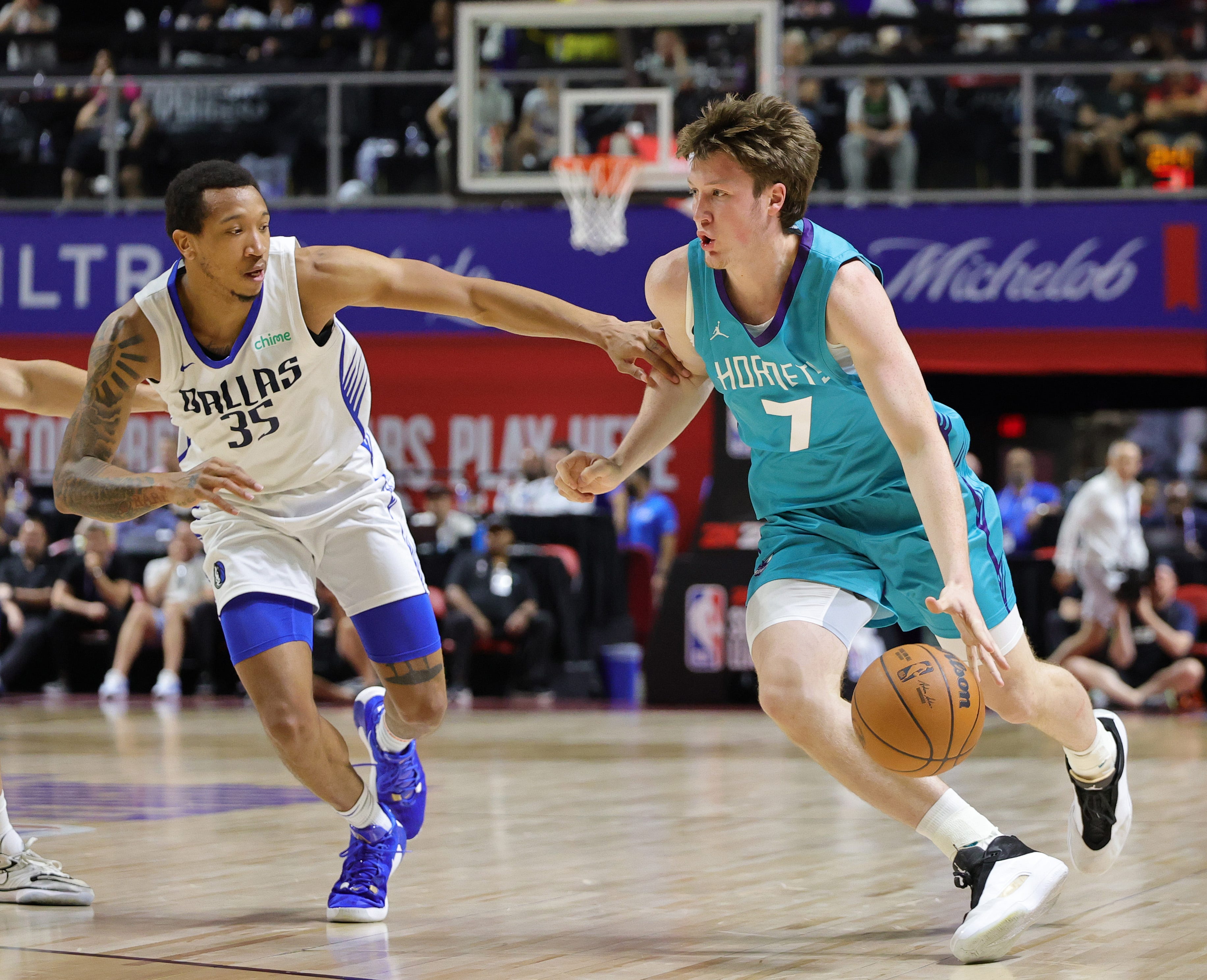 Former Duke star leads Charlotte Hornets to first Summer League title