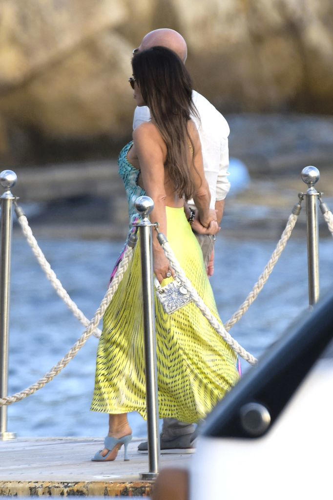 Jeff Bezos and Lauren Sanchez look loved up as they enjoy lavish ...