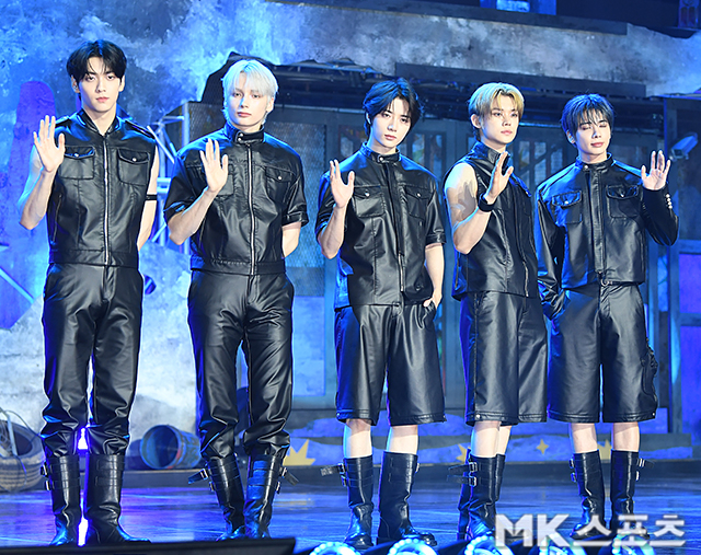 TXT “타이틀곡 ‘Beautiful Strangers’, 한마디로 강렬 그 자체”[MK★현장]