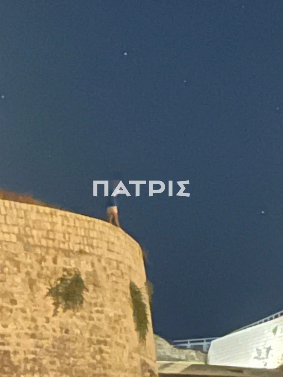 Ηράκλειο: Τρόμος τη νύχτα στα Ενετικά τείχη – Νεαρός στεκόταν και ...