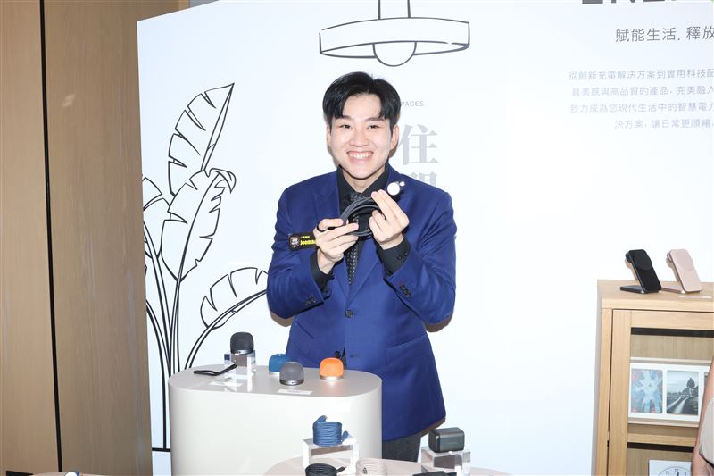 昔合作鳳梨拍「89對決」 突喊卡不上片了！JOEMAN鬆口：超乎想像