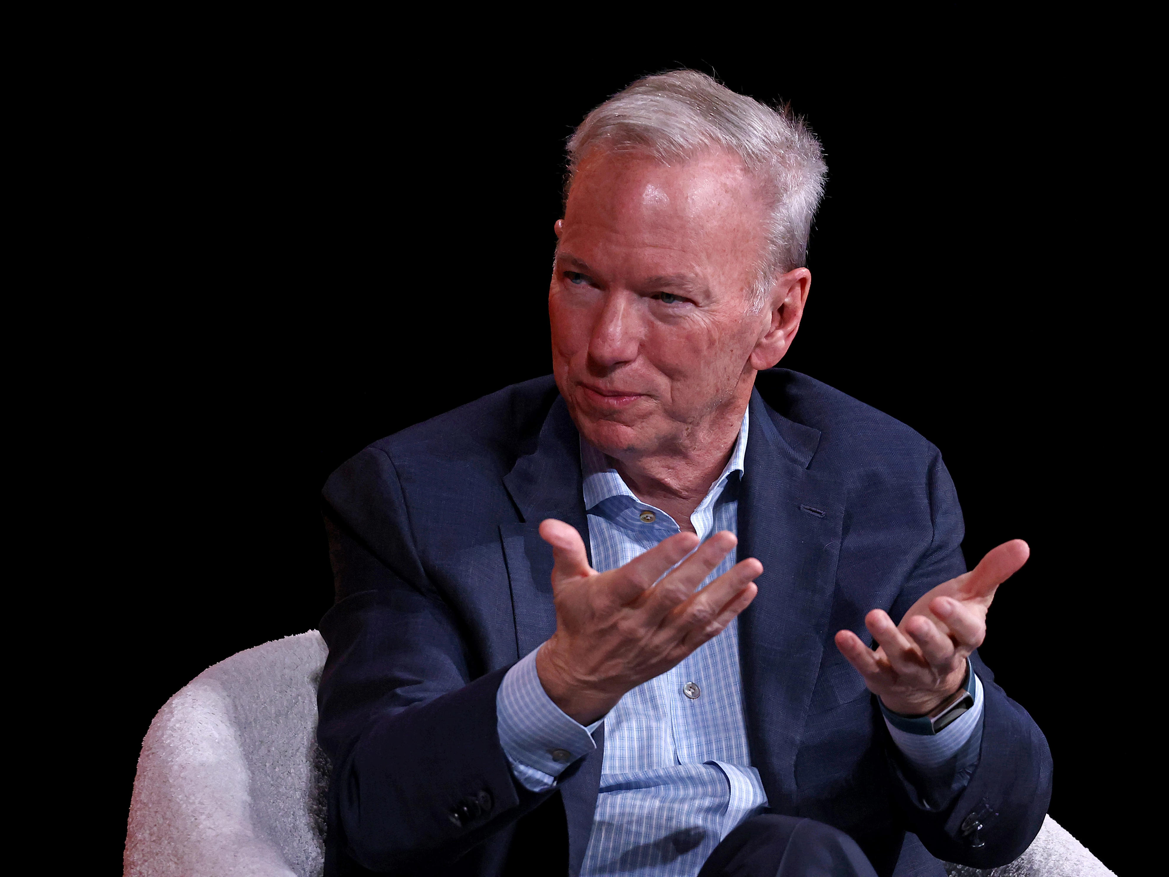 Google's former CEO has some simple advice if you're trying to focus at ...