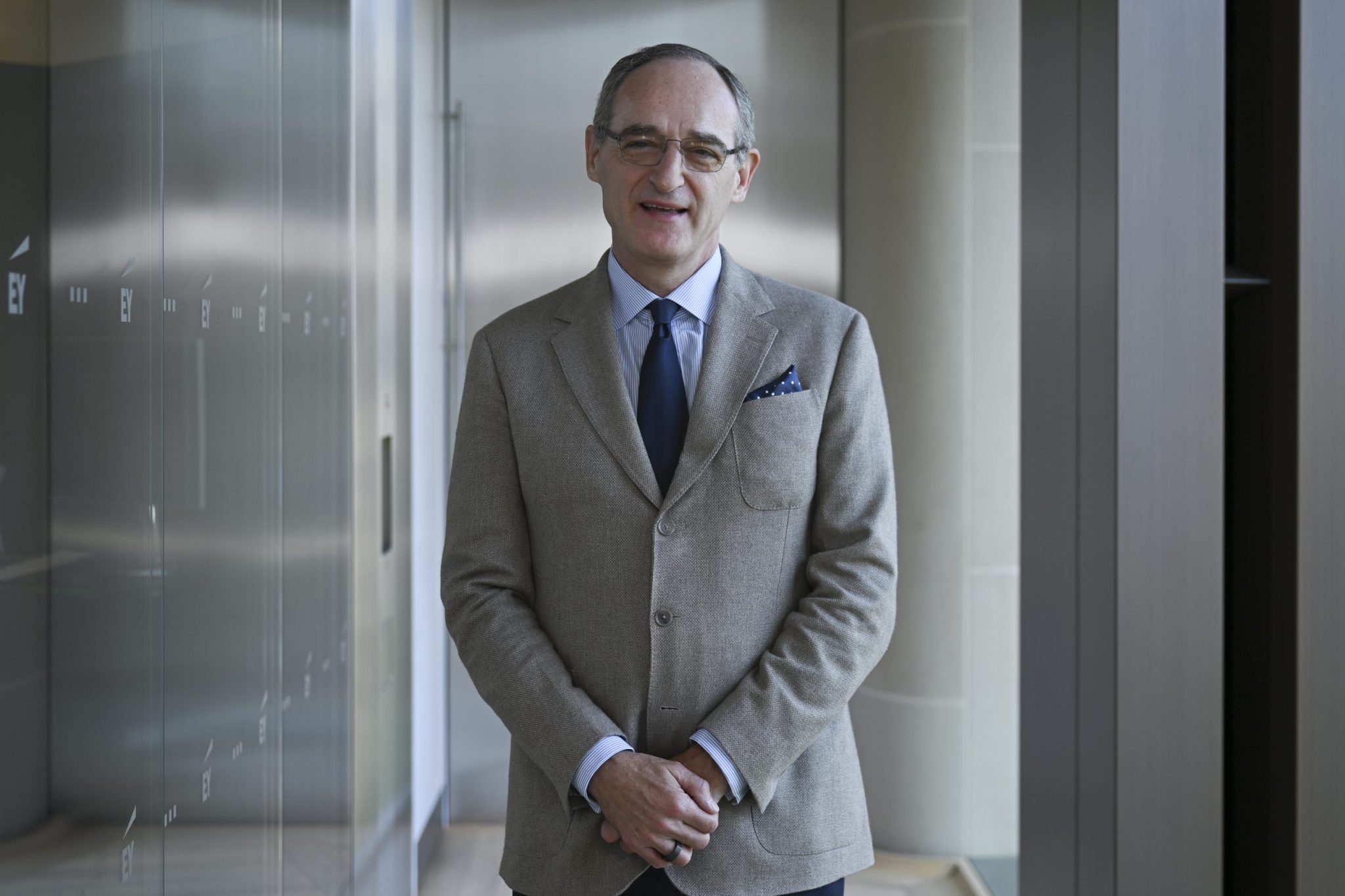 How the CEO of Ralph Lauren got the company through the ‘boiled frog ...