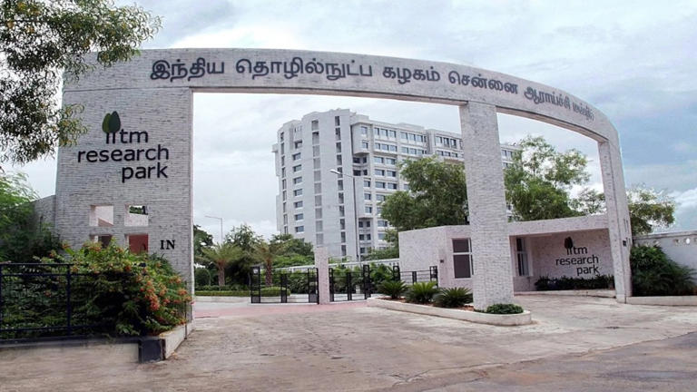 IIT Madras Pravartak launches 7-month AI and deep learning certificate ...