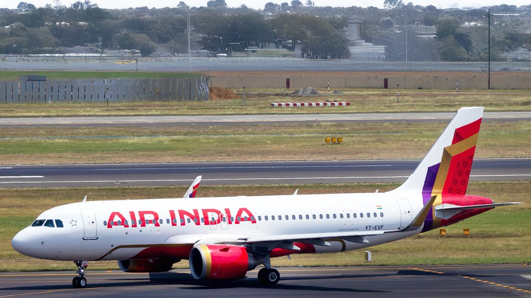 Air India's Toronto-Delhi flight gets bomb threat; flight lands safely ...