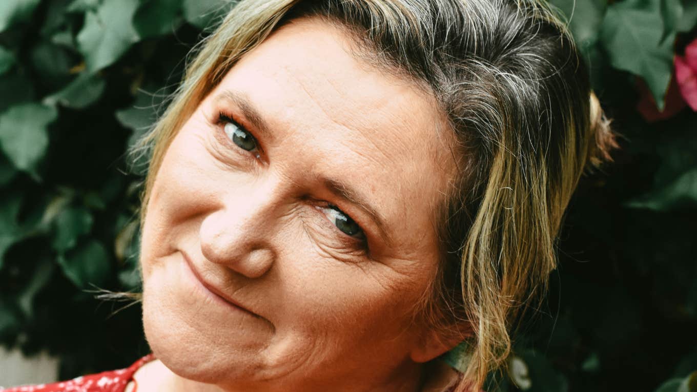 5 Behaviors Of Women Who Become More Confident And Assertive As They Age, According To Psychology