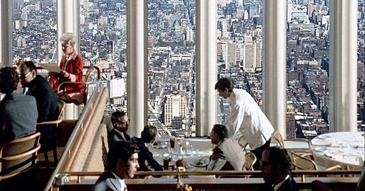 20 Photos Of The Haves & Have Nots In The 1980s