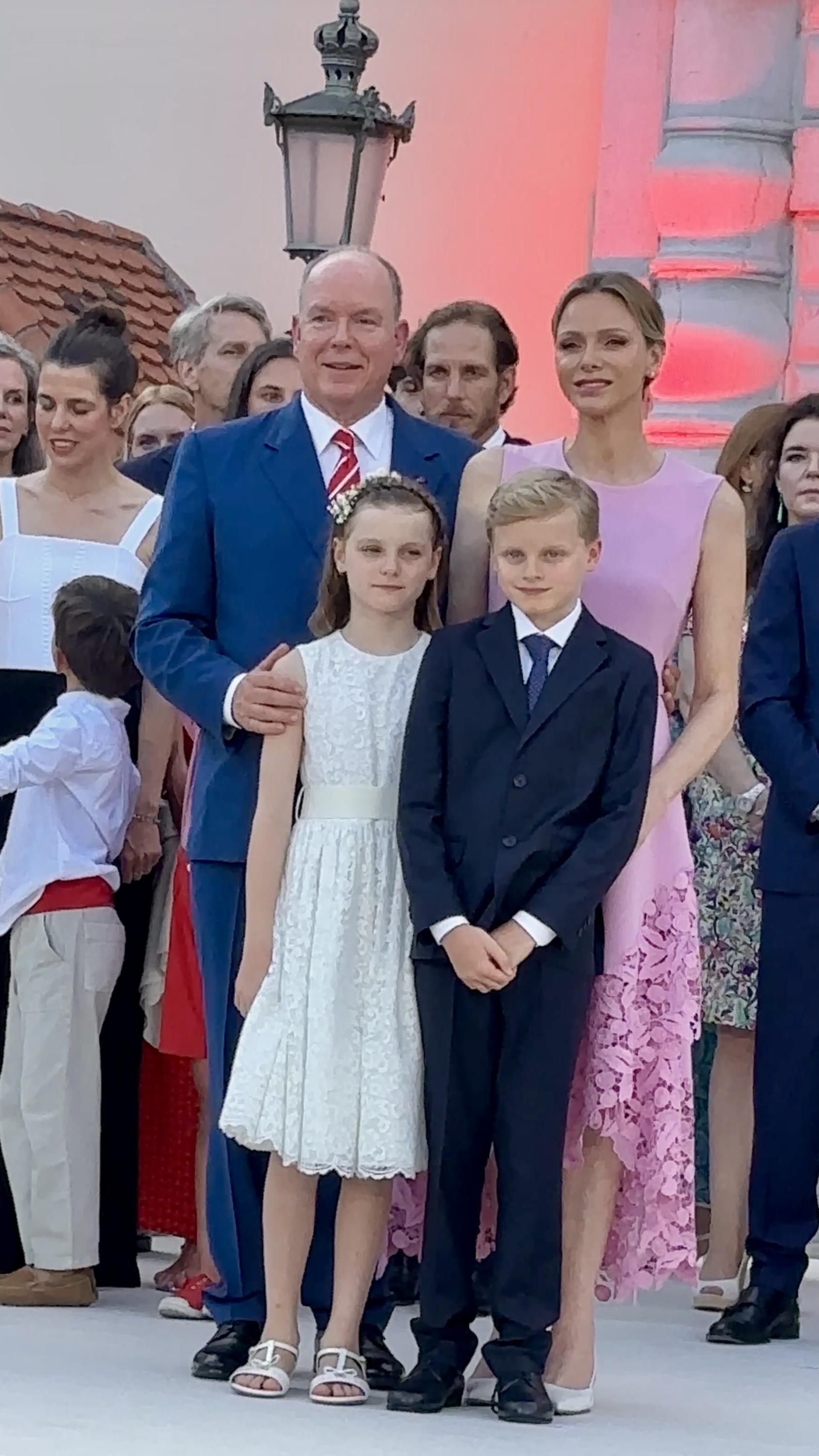 Monaco en fête : découvrez l’immense gâteau du Prince Albert pour ses ...