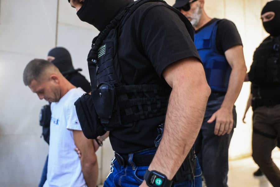 Δολοφονία Πολωνού καθηγητή: Παίρνει όλη την ευθύνη ο 35χρονος - «Ήθελα ...