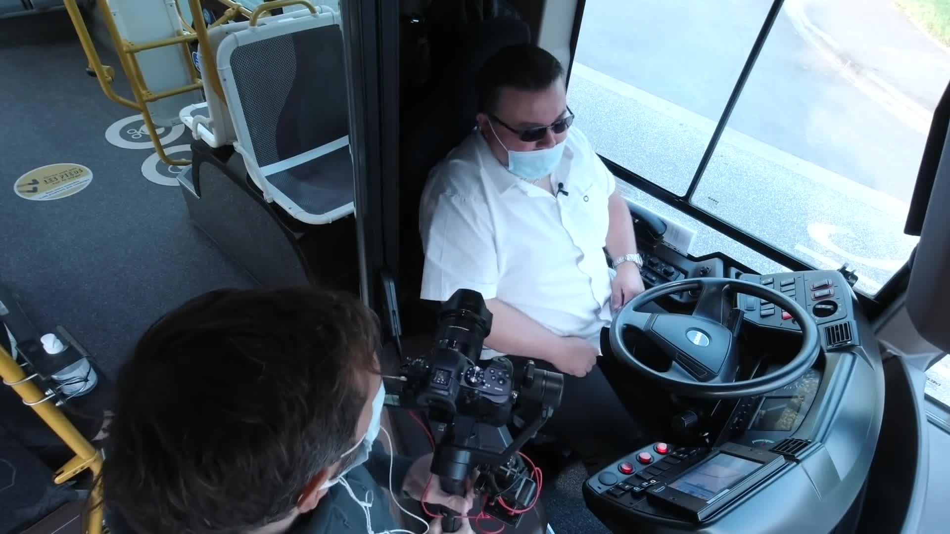 Un jour avec un chauffeur de bus : immersion dans son métier