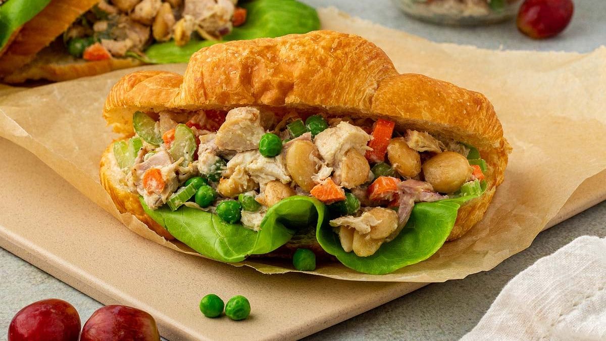 22 Creative Recipes That Make Rotisserie Chicken Feel Brand New