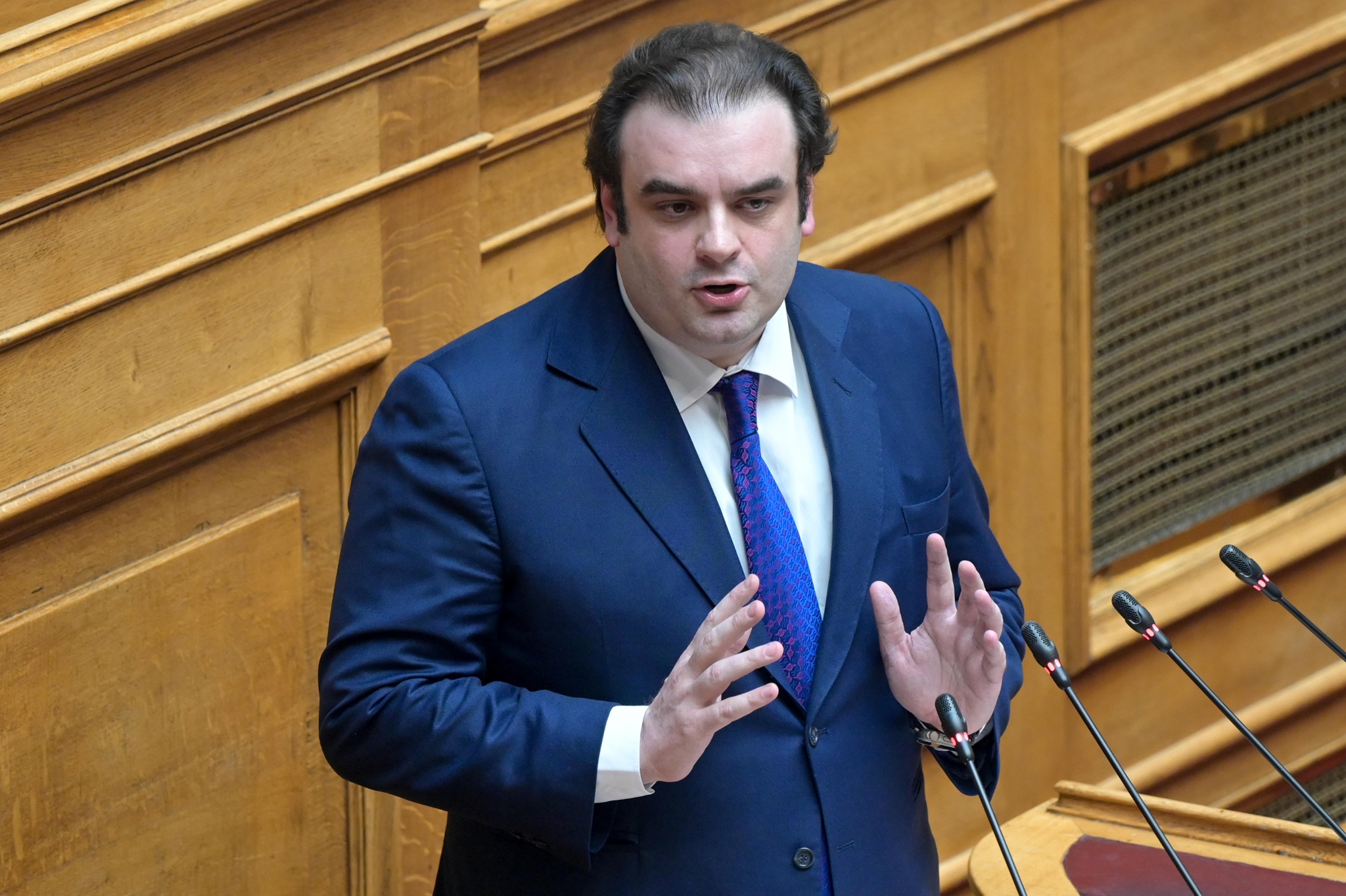 Κ. Πιερρακάκης: Δωρέαν όλες οι αναλήψεις μέσω ΔΙΑΣ στα ΑΤΜ των τραπεζών ...