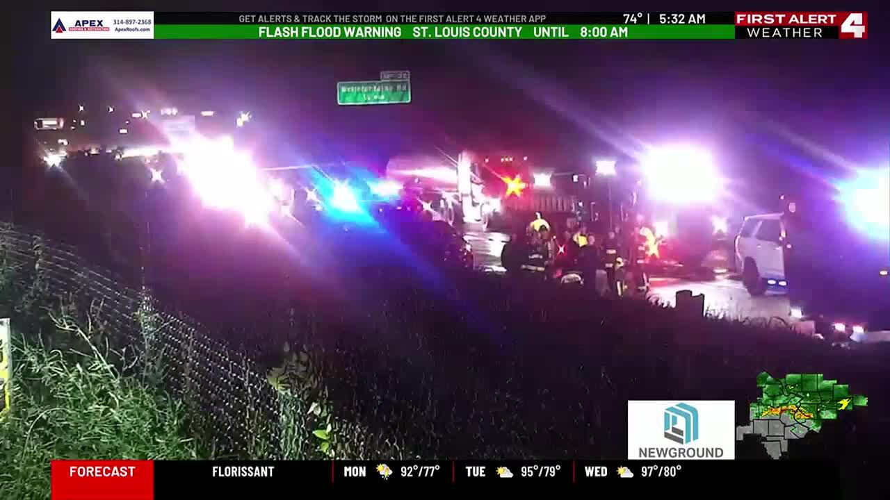 1 Person Killed In Overnight Crash In North St Louis Co