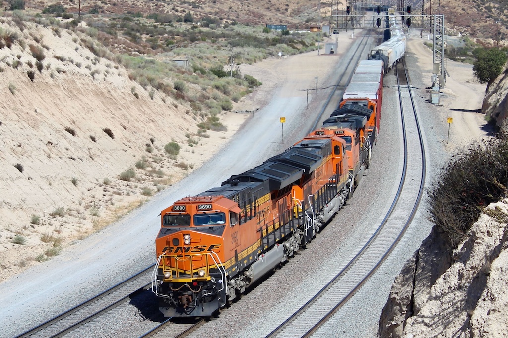 Wabtec marks 10 years of Tier 4 locomotive success