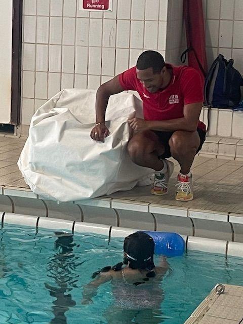 Team England swimmer Michael Gunning visits Sovereign Centre