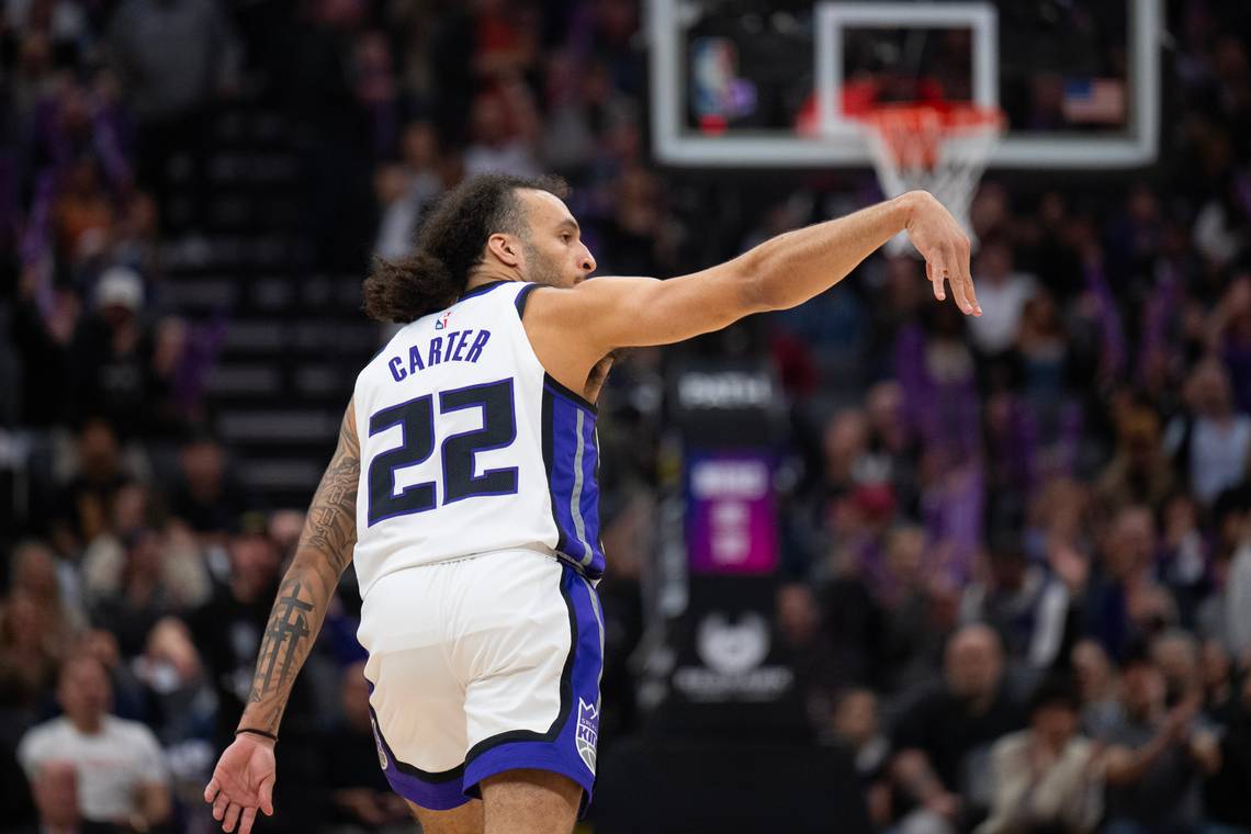 Sacramento Kings' Devin Carter speaks on Jonathan Kuminga trade rumors