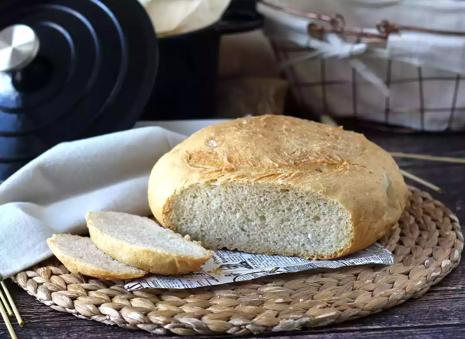 Super-easy pain cocotte