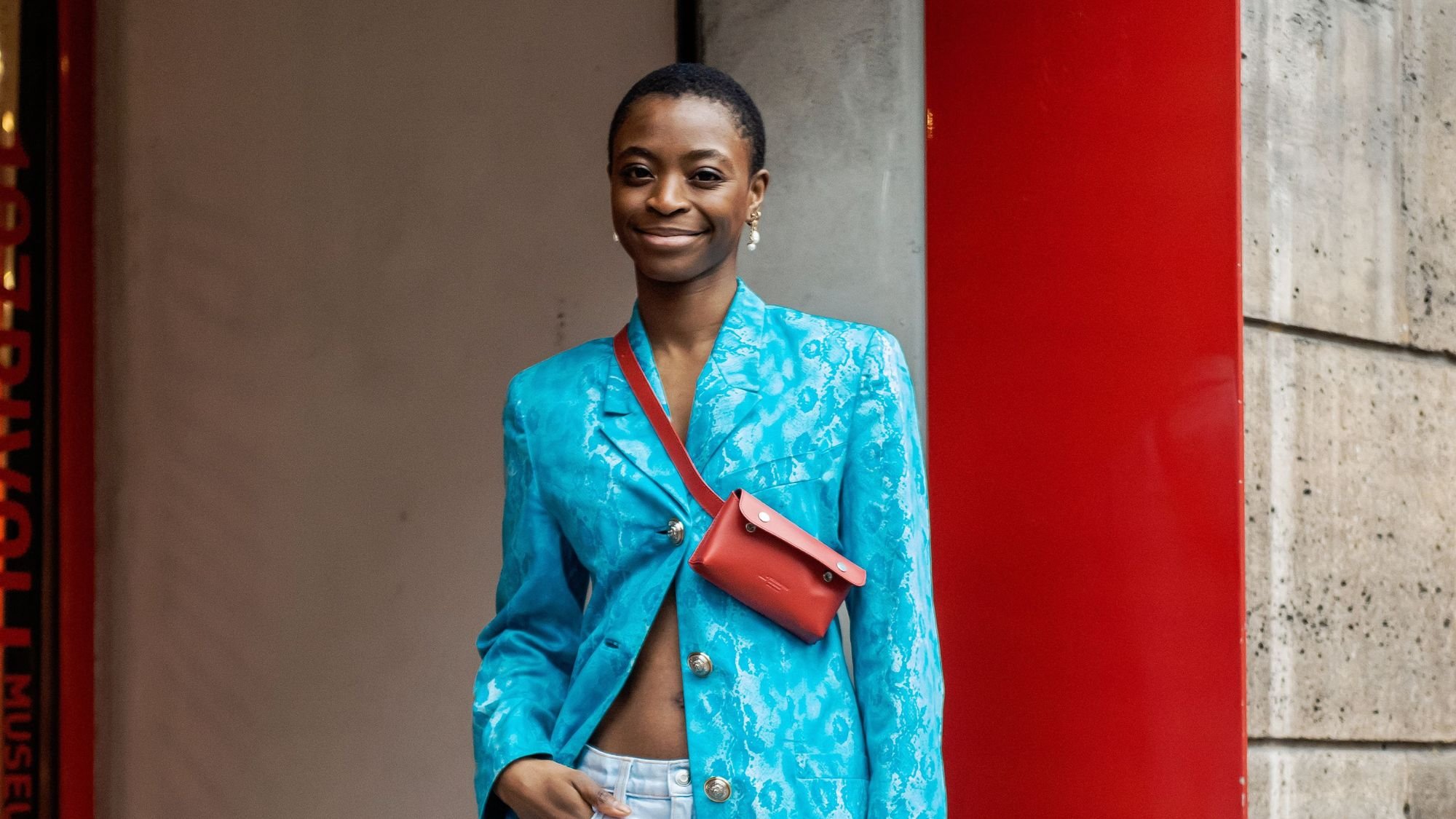 Adieu le sac à bandoulière : voici le modèle le plus sensuel, qui a ...