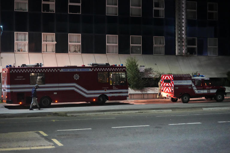 Incident command unit spotted in Crawley: photos show West Sussex Fire ...