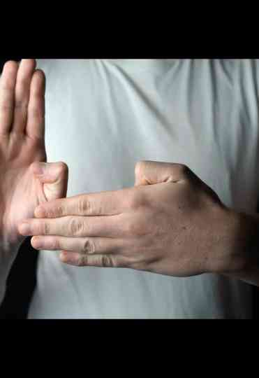 Easiest Magic Trick Ever! 😮