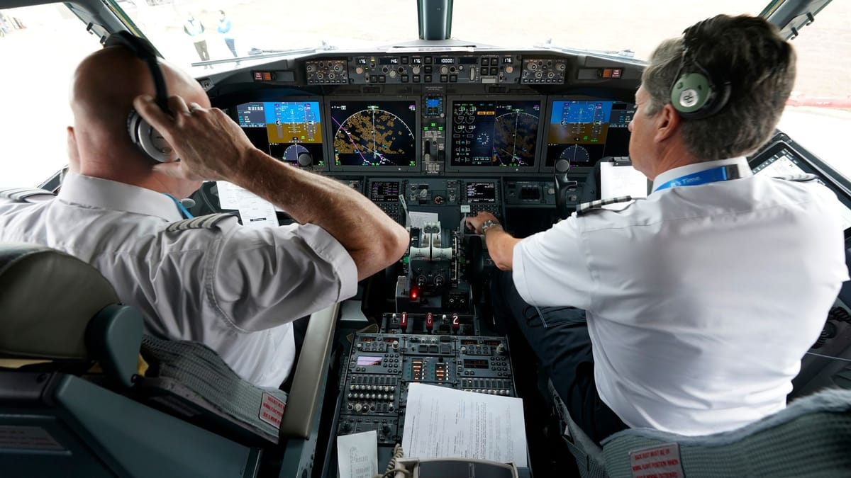 Flughafen Braunschweig-Wolfsburg: Flugzeug als Pilot selber fliegen