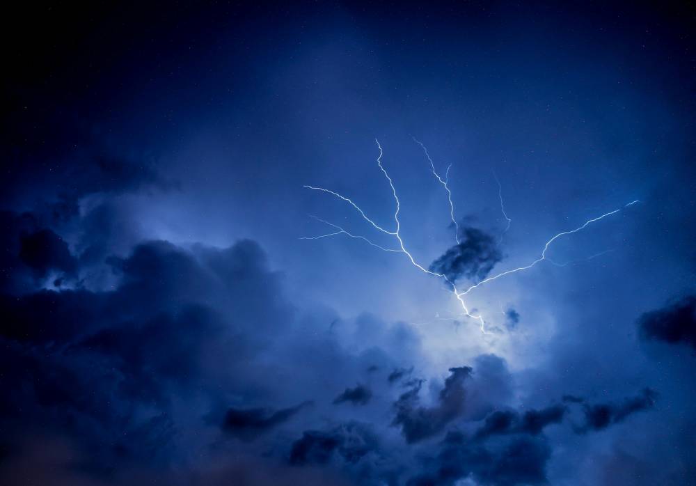 Lightning strikes kill 31 people in Cambodia in H1 2025: Official