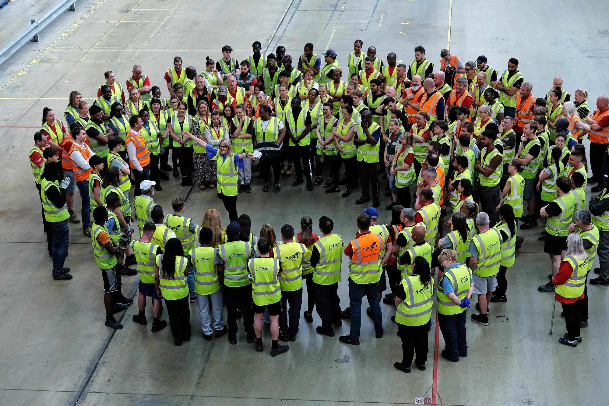 Europa celebrates 5 years of Warehouse excellence
